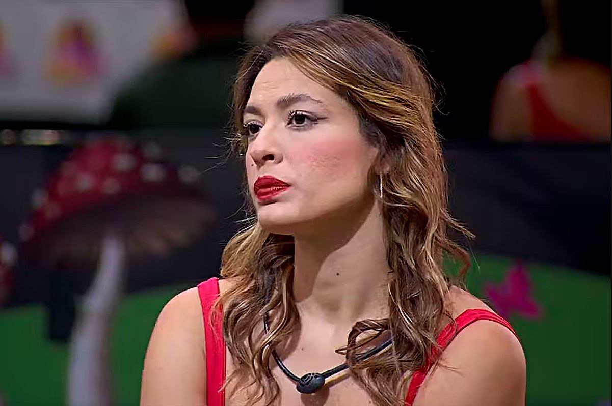 Beatriz do BBB24, make, microagulhamento e cicatrizes de acne - Sandra Martins Taguatinga ...